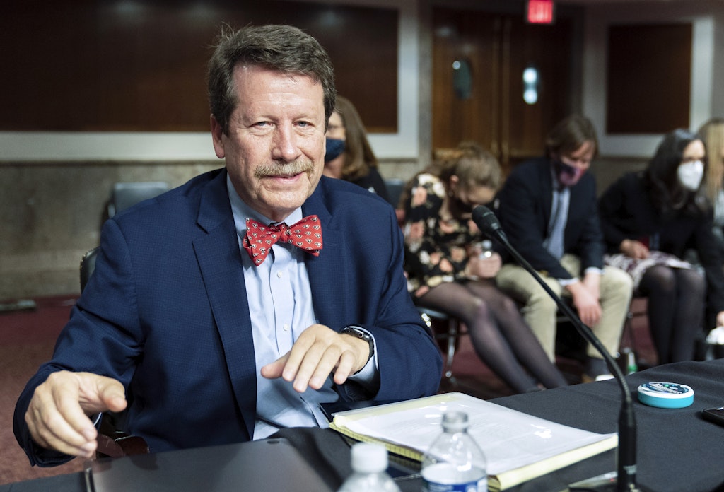 Six Republicans joined with all but five Senate Democrats in voting to ...