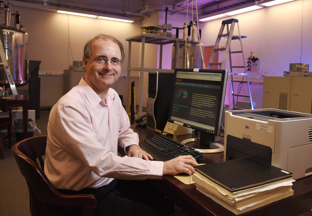 jose rizo rey a professor of biophysics at the university of texas ...