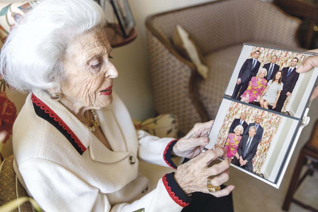 rhea wolfram shows off photos of her family from her 100th birthday ...