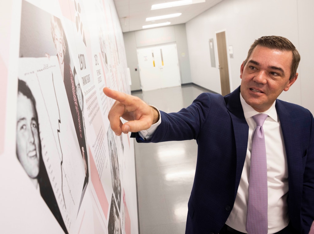 ryan rogers ceo of the direct sales cosmetics empire founded by his ...